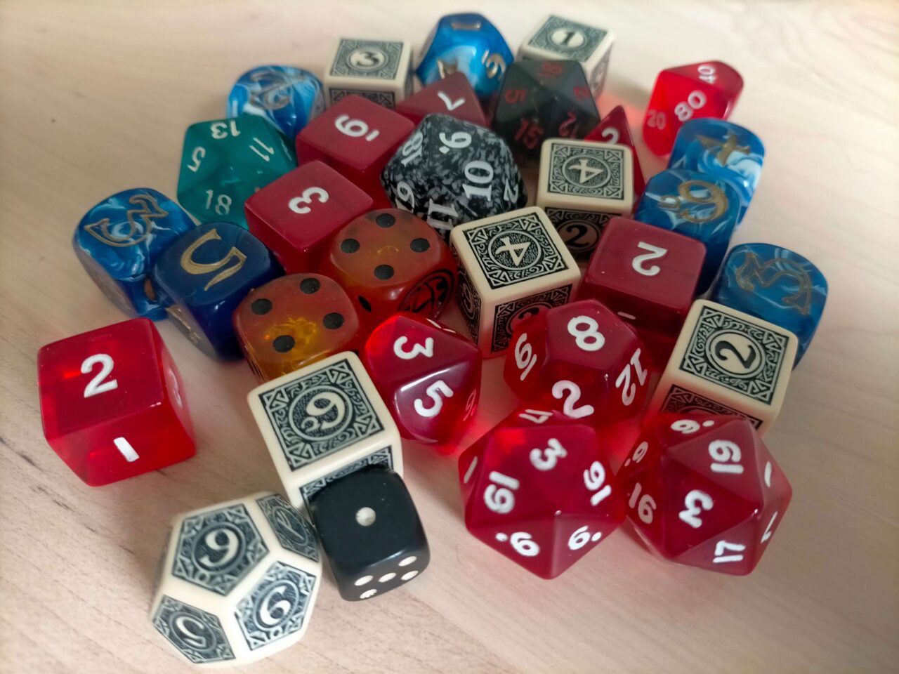 Inicios en el Rol || Hablando de - La Montera Solitaria